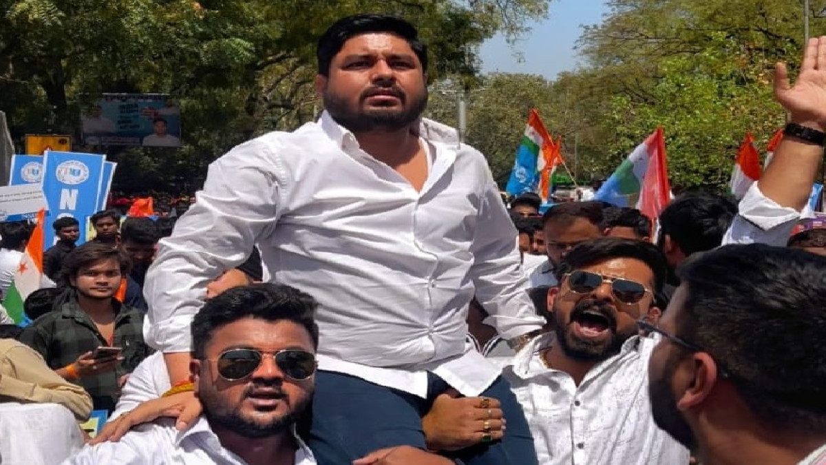 NSUI ने किया संसद घेराव : छत्तीसगढ़ प्रदेश अध्यक्ष नीरज पांडे के साथ ...